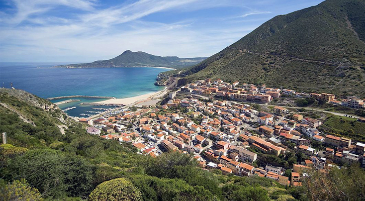 Buggerru tra l'asprezza delle rocce e la bellezza del mare